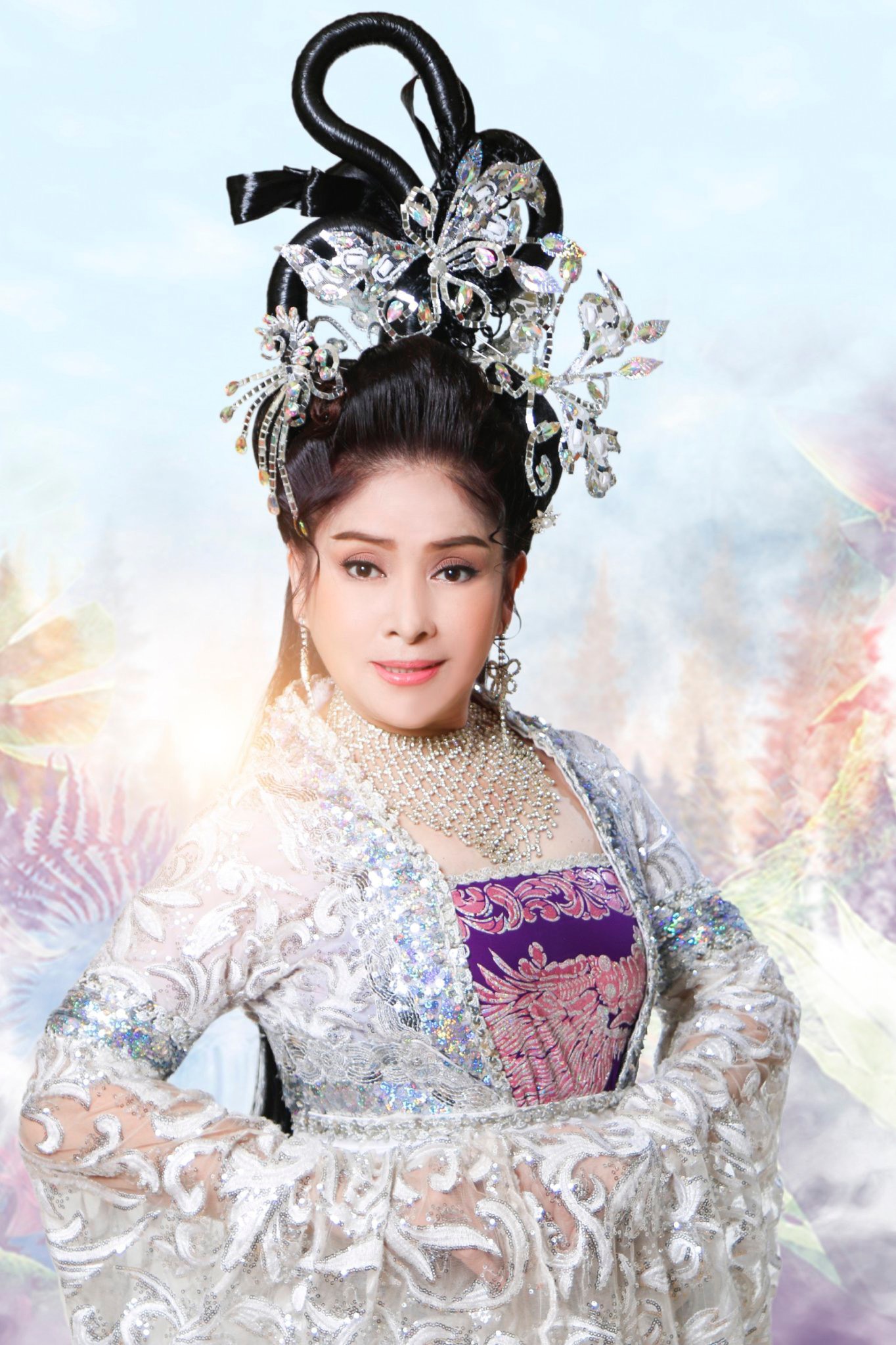 NSƯT Phượng Hằng - Nhà hát Cải lương Trần Hữu Trang